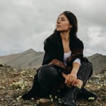 Cute Poses for Instagram: 20 Flattering Shots for Every Woman's IG Feed