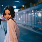 Cute Poses for Instagram: 20 Flattering Shots for Every Woman's IG Feed