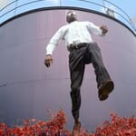 Levitation Photography Tips and Tricks: 20 Ideas to Spark Your Creativity!