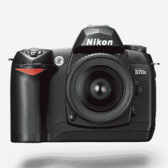 Nikon D70s