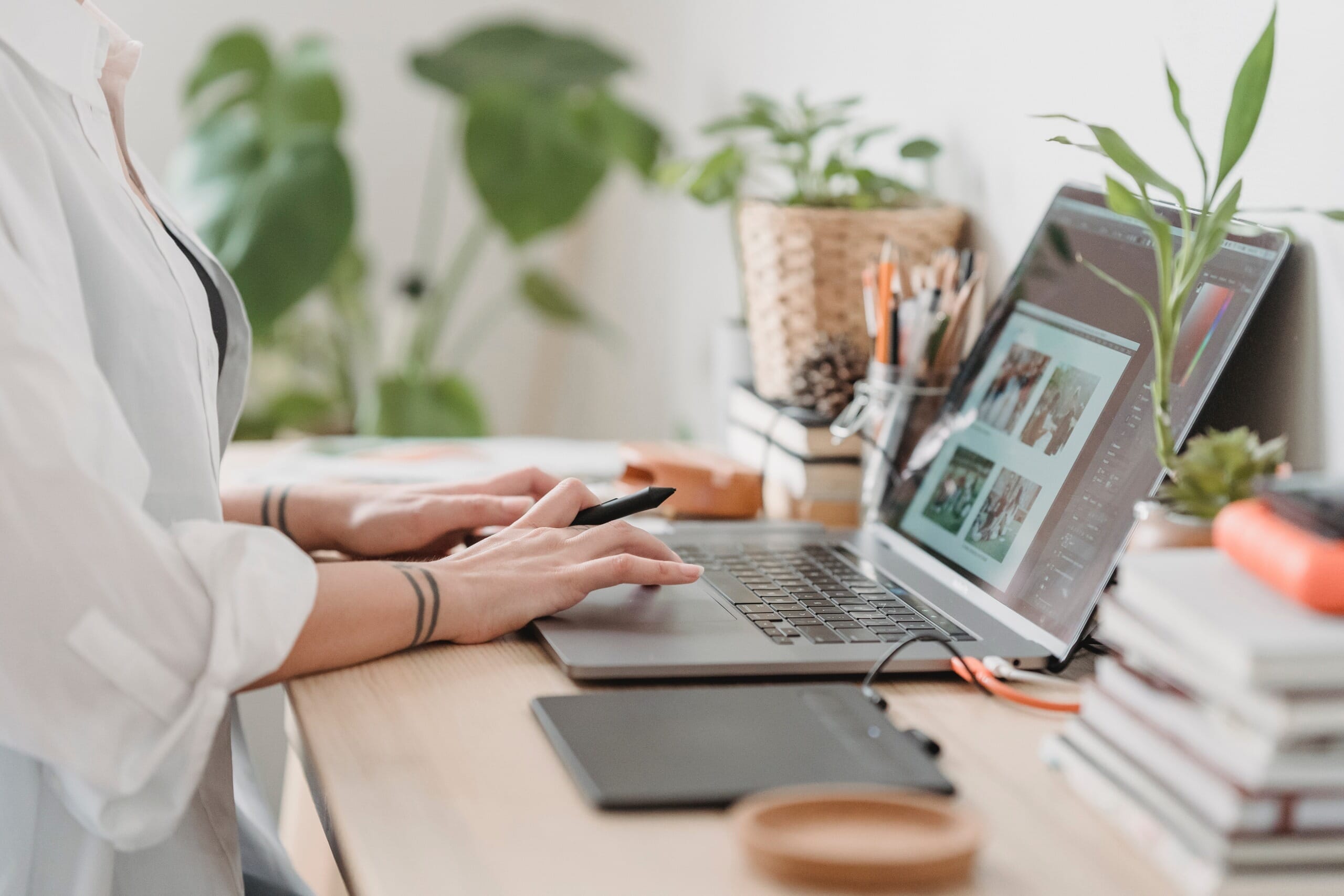 Microstock Photography: How to Make Money with Stock Photos