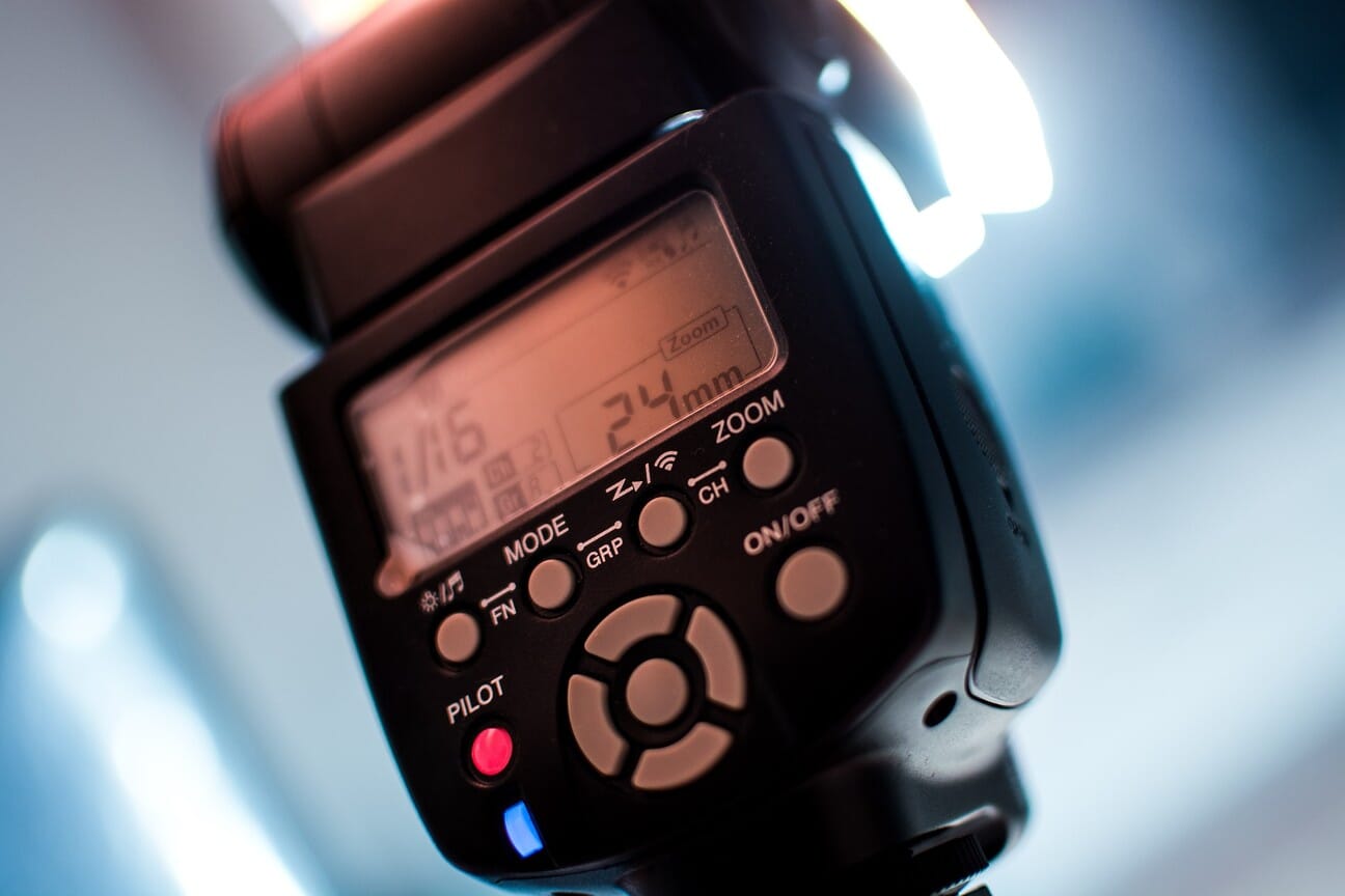 Photography Equipment List for Beginners: 11 Essential Items